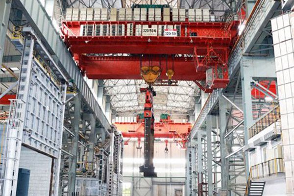 China Quenching Overhead Crane Manufacturer | HSCRANE