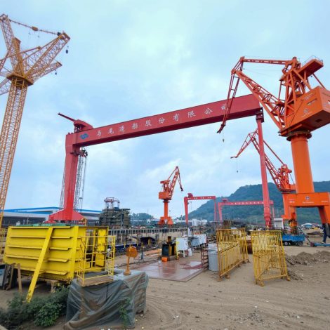 High-Quality Shipyard Gantry Crane Factory | HSCRANE